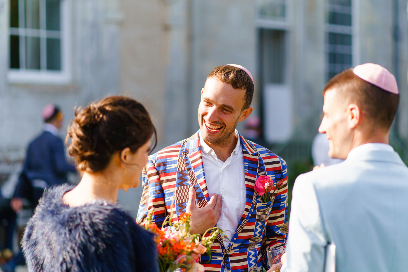 A bold & bright Jewish summer wedding with outdoor ceremony