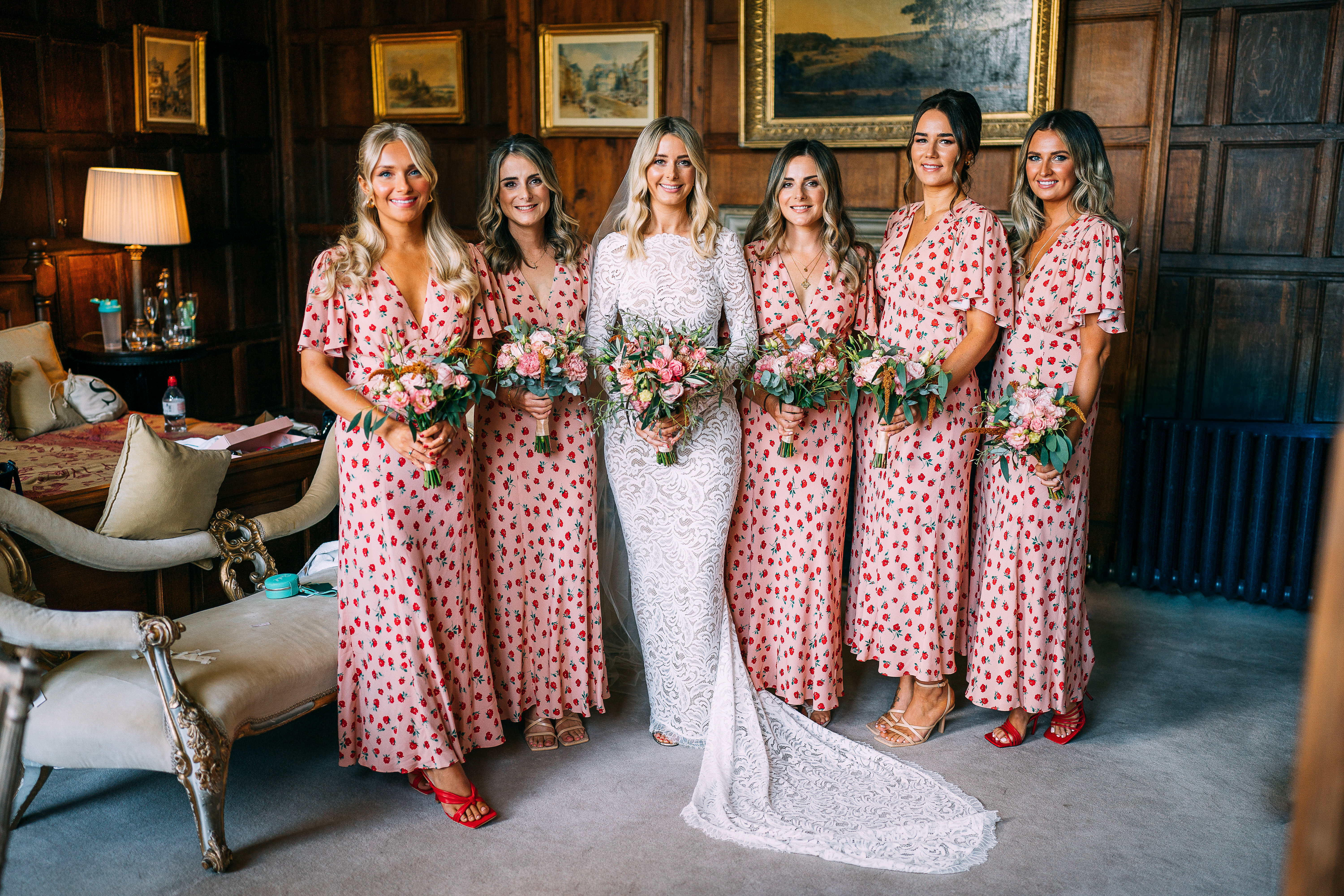 Vintage Cakes & Film Photography... All Things Trending